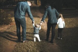 Family Members in French – French Family Vocab – Prof Hama